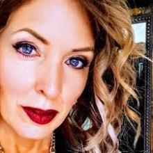 Tracey Rowe的作品 - TVCBOOK