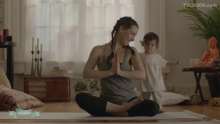 Soft Dreams - Baby Yoga - TVCBOOK