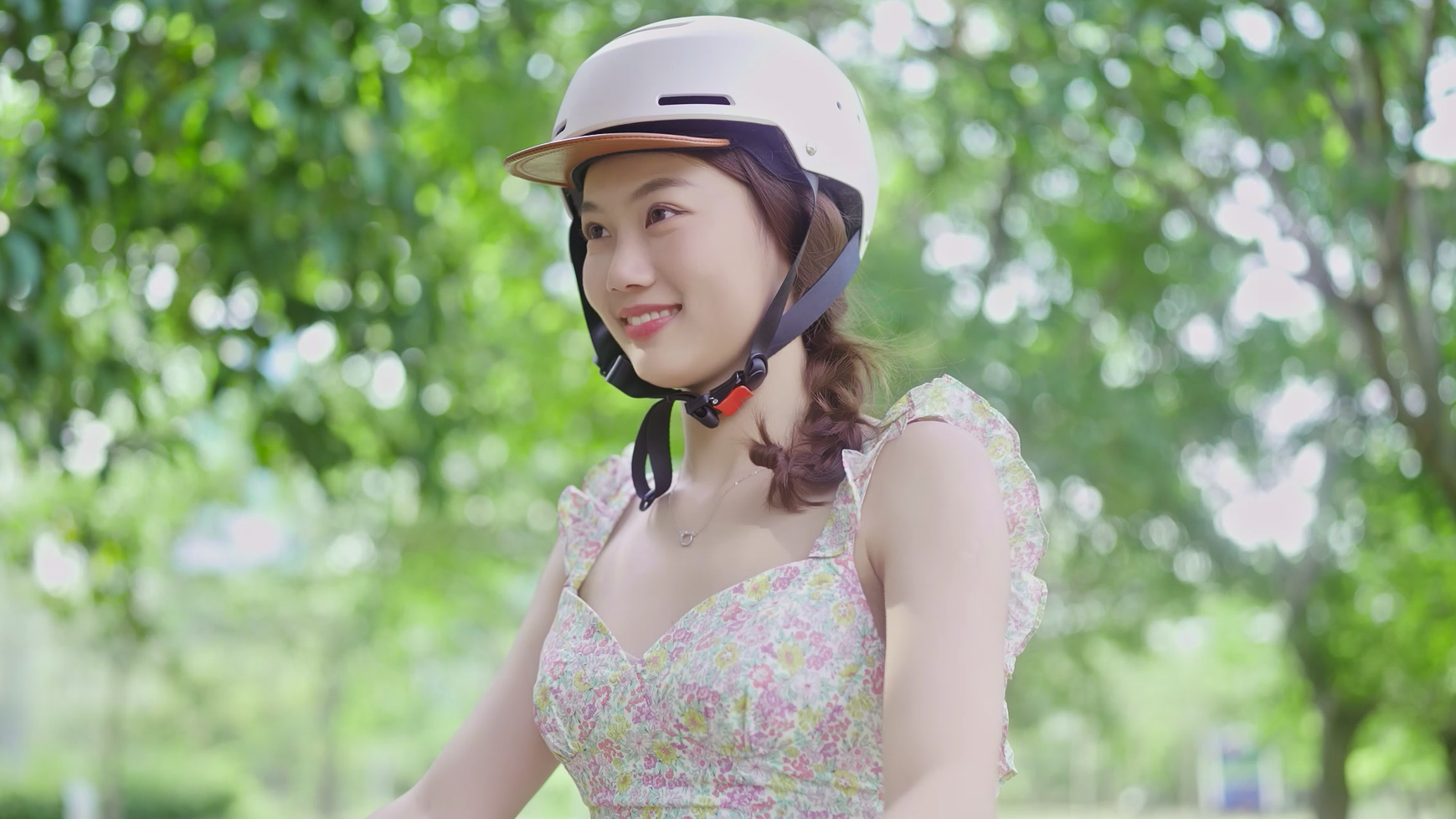 玩转夏日甜出天际-爱玛冰淇淋 - TVCBOOK